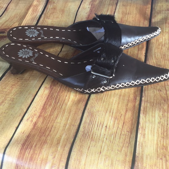 Yellow Box | Shoes | Yellow Box Slipper Mules Size 82 Brown New | Poshmark